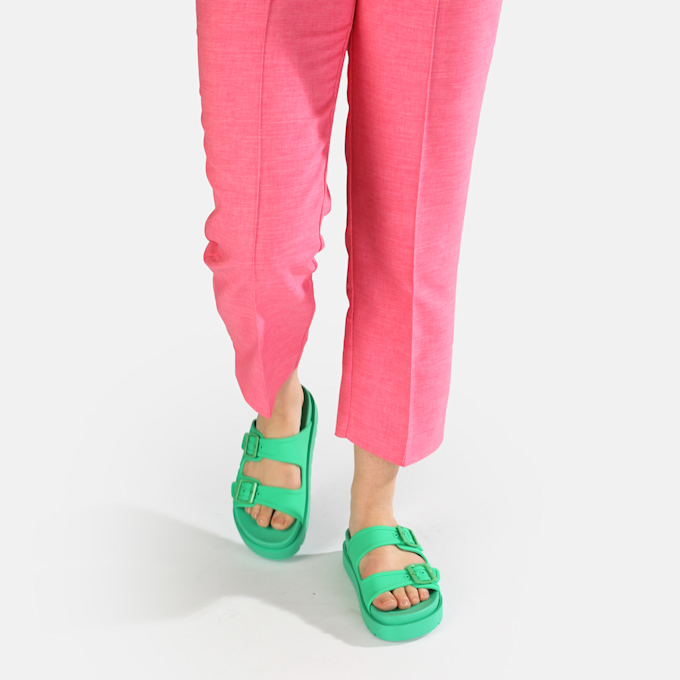 Buy Buffalo Eve Sol in green in the BUFFALO® Shop