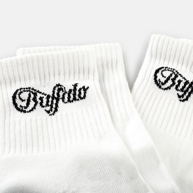 Kaufe Buffalo Logo Crew Socks (2 Pack) in weiß im BUFFALO® Shop