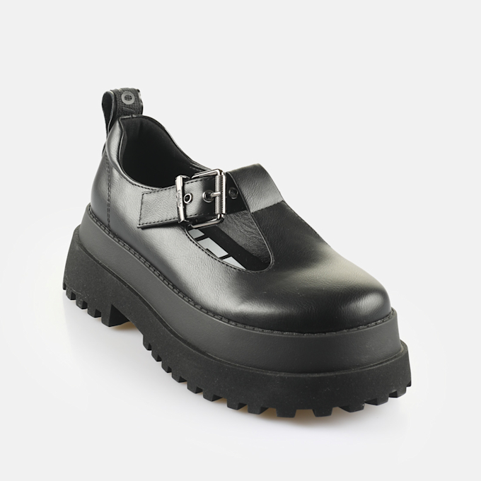 Buy Buffalo Pluto Jane in black in the BUFFALO® Shop