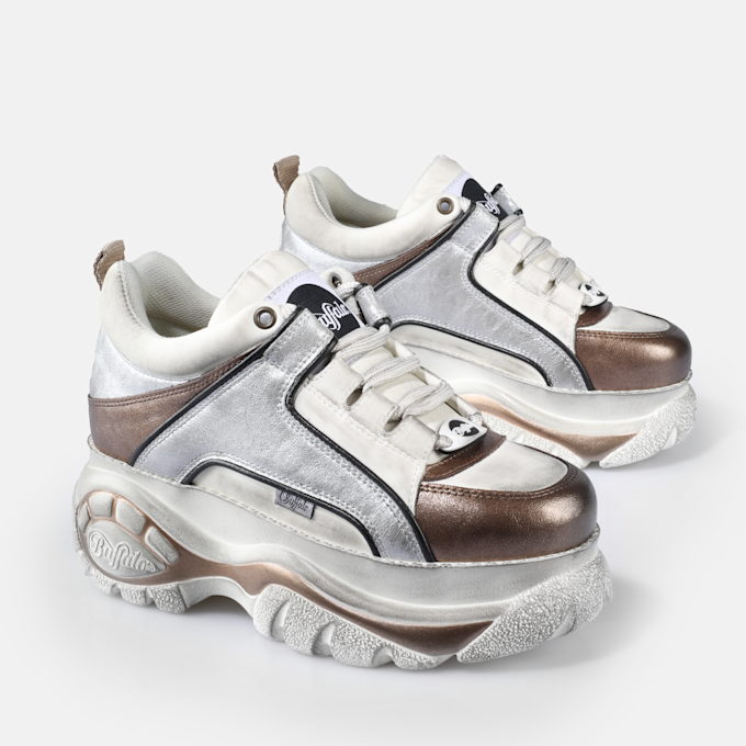 Buy Buffalo Classic Low in silver in the BUFFALO® Shop