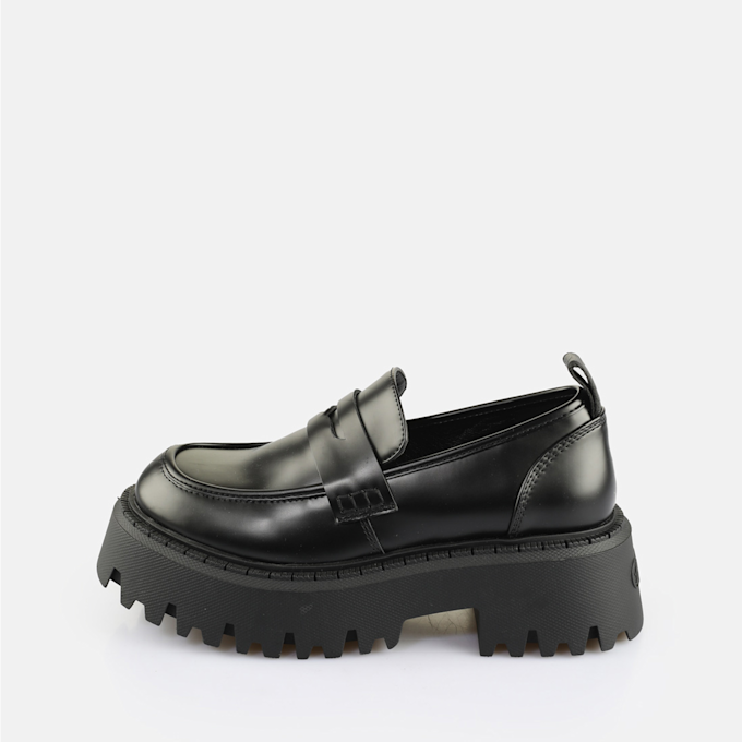 Compra Buffalo Aspen Loafer BS en negro en BUFFALO®